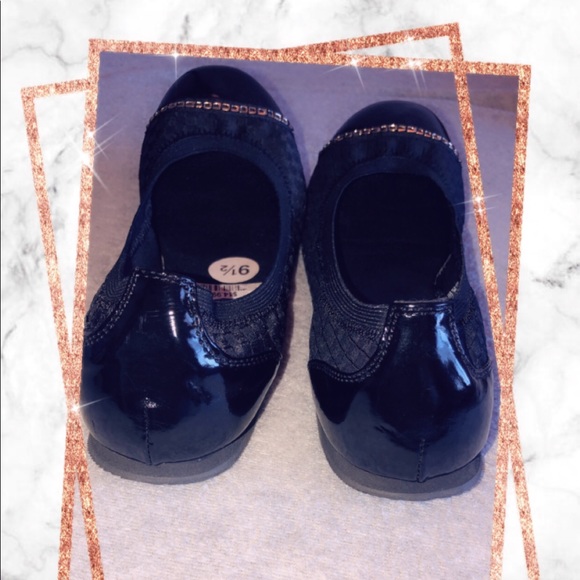 Seychelles | Shoes | Scrunch Ballet Flats | Poshmark